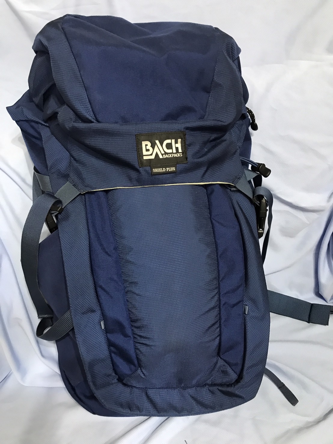 BACH Shield Plus 35 登山健行包 276730 藍色R - 登山補給站